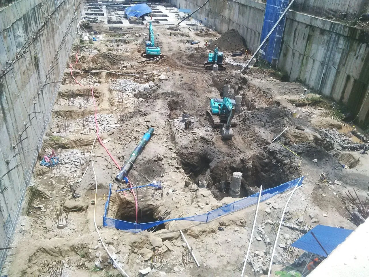 Galian Pile Cap Verde 2 | TOTAL BANGUN PERSADA | PT Prima Maju Jaya